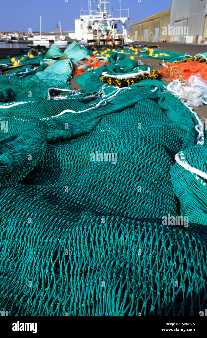 Holes in sail hi-res stock photography and images - Alamy