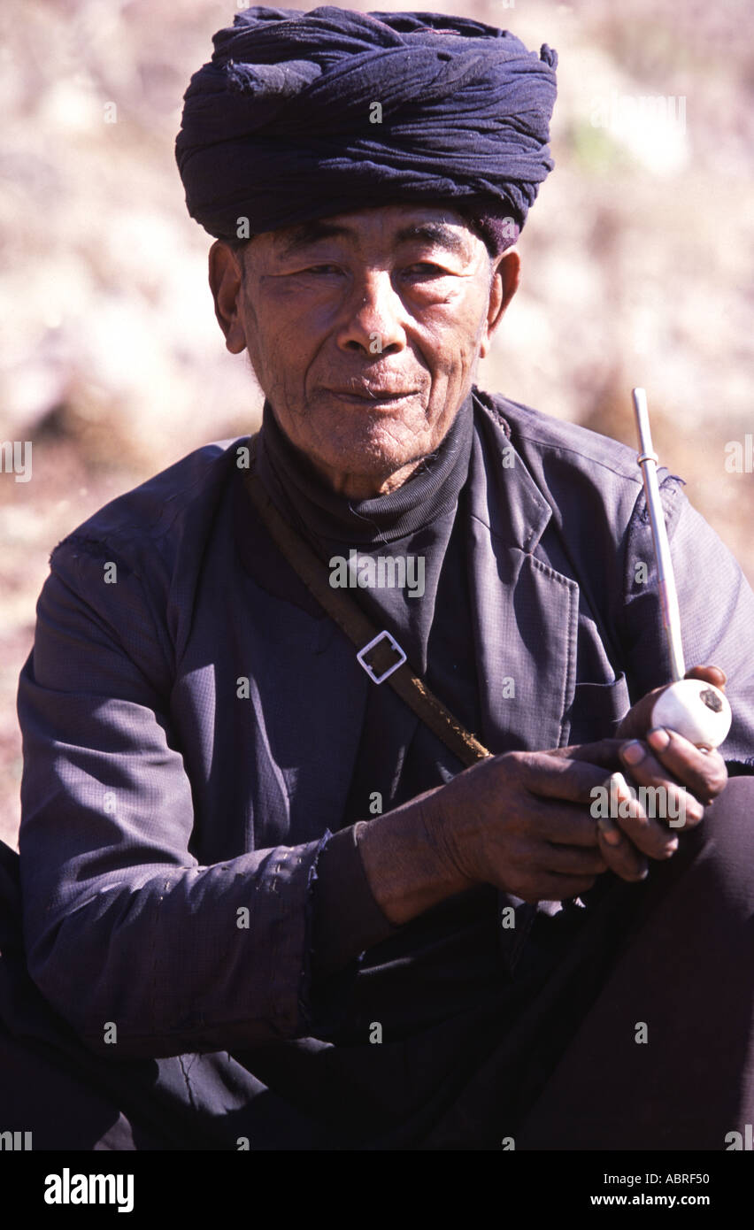 Old Yi man in Sichuan Stock Photo - Alamy