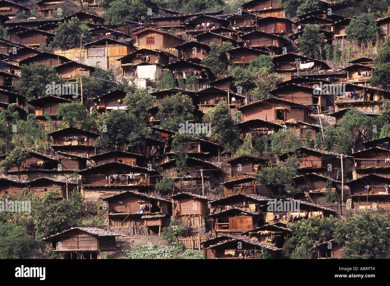 Traditional Lisu Village on the Mekong Stock Photo - Alamy