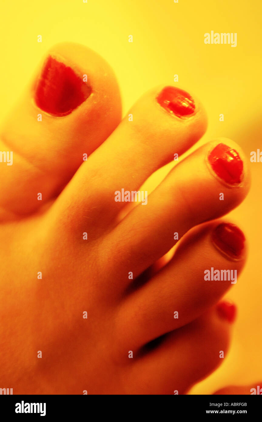 Painting Toes High Resolution Stock Photography and Images - Alamy