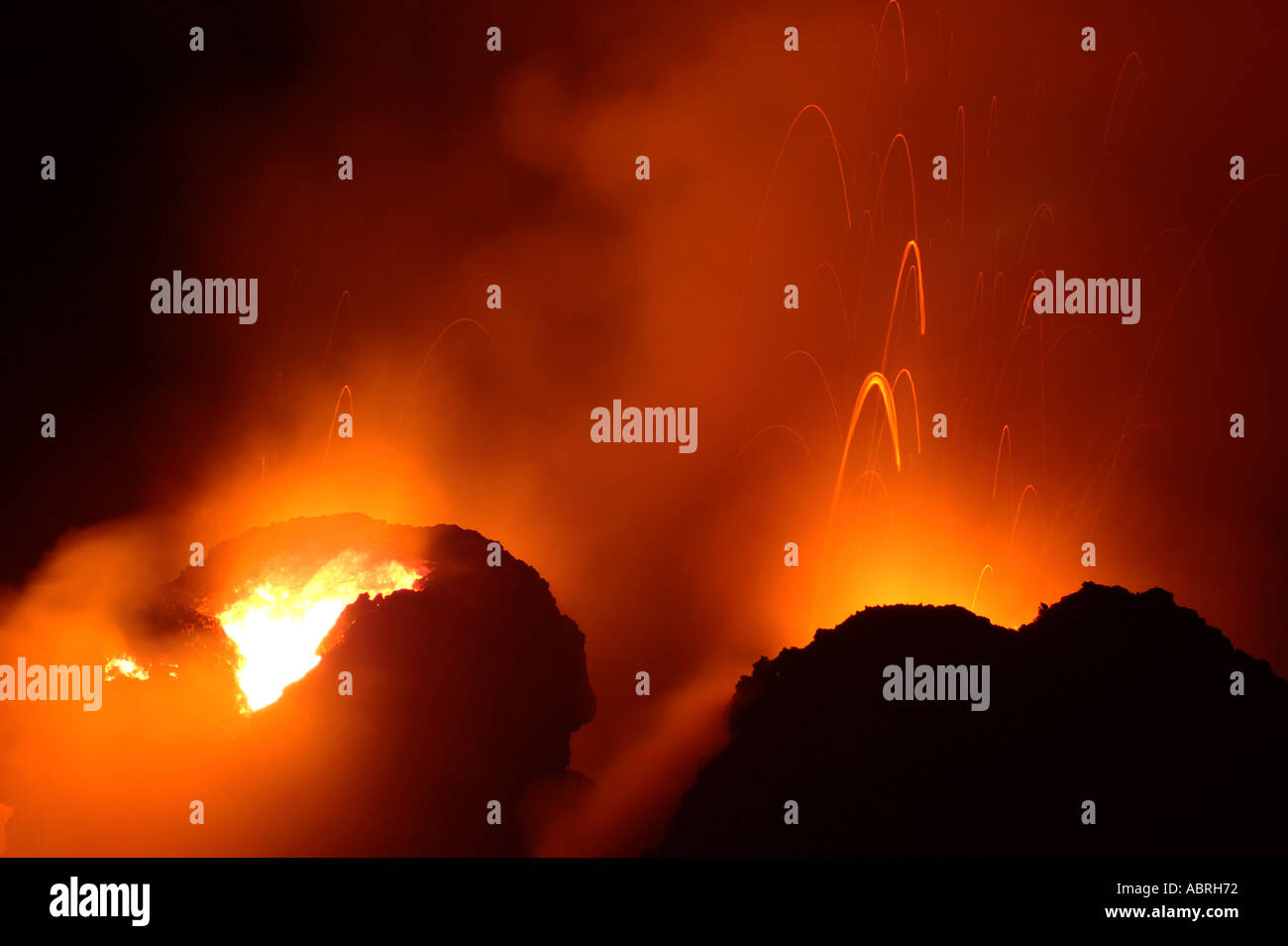 Pu u O o vent Large flames and spattering vents at sunrise Hawaii ...