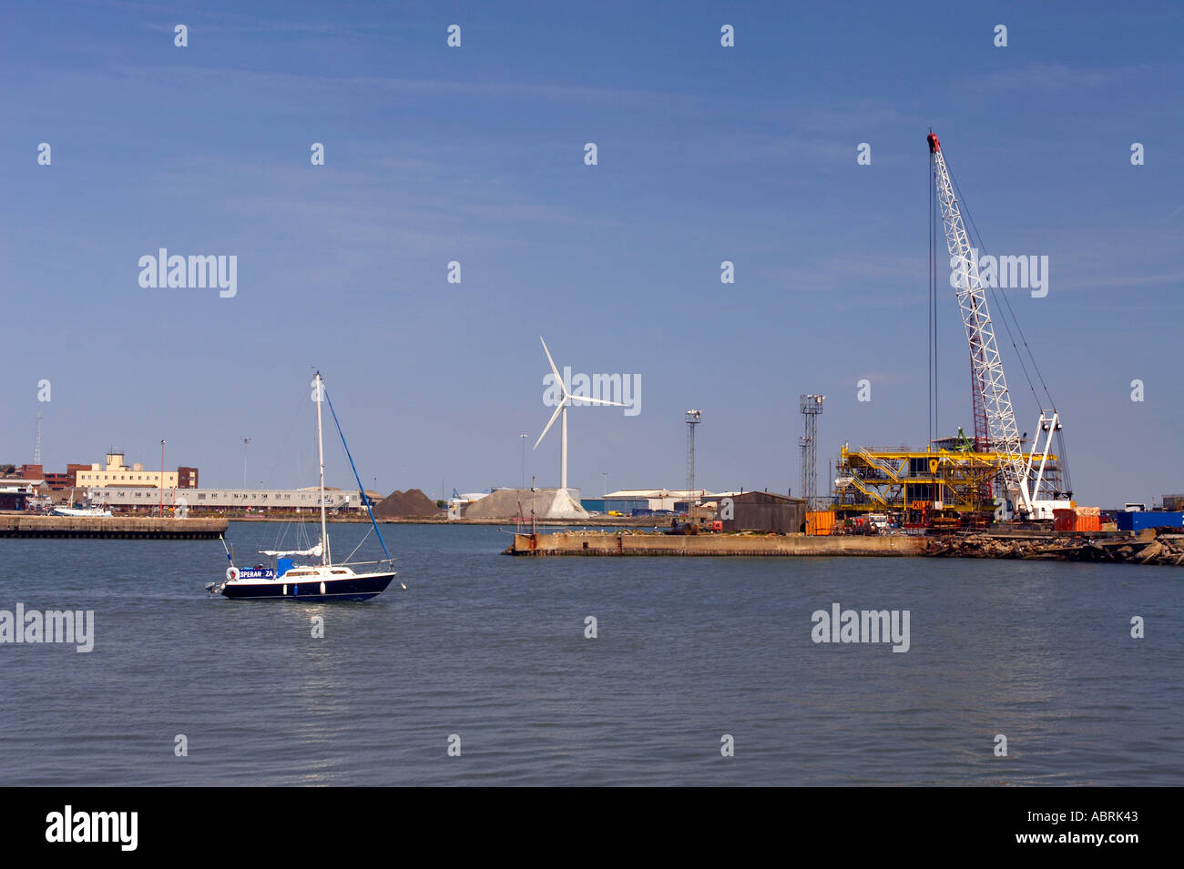 Lowestoft harbour north sea hi-res stock photography and images - Alamy