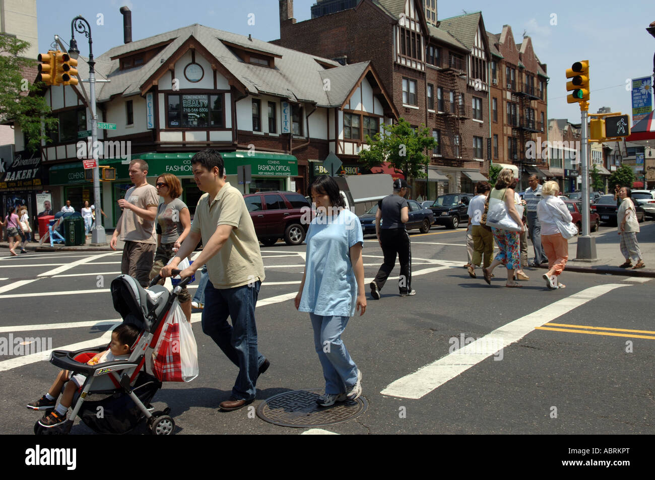 Forest Hills neighborhood in Queens in NYC Stock Photo - Alamy