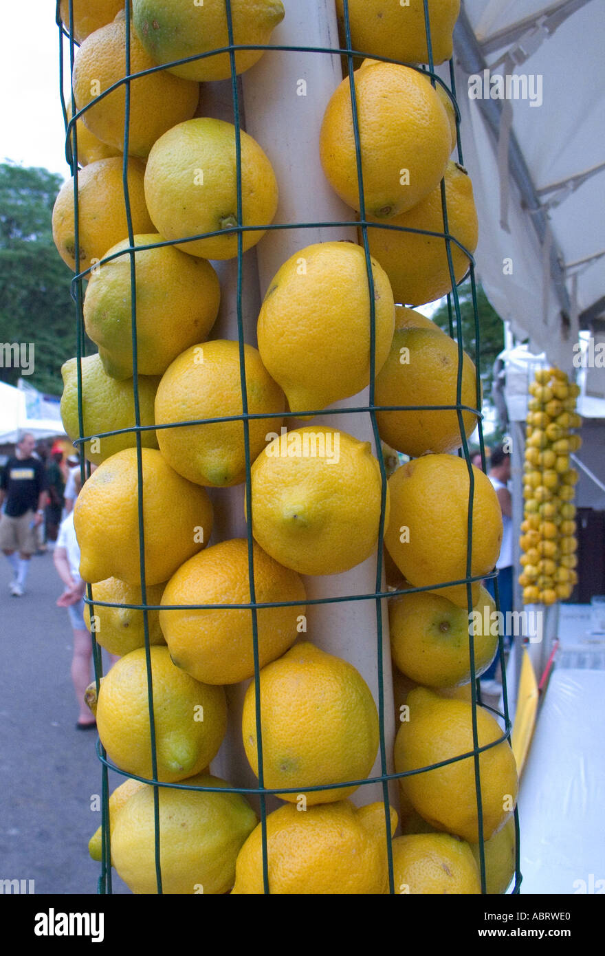 Make a stand lemonade hi-res stock photography and images - Alamy