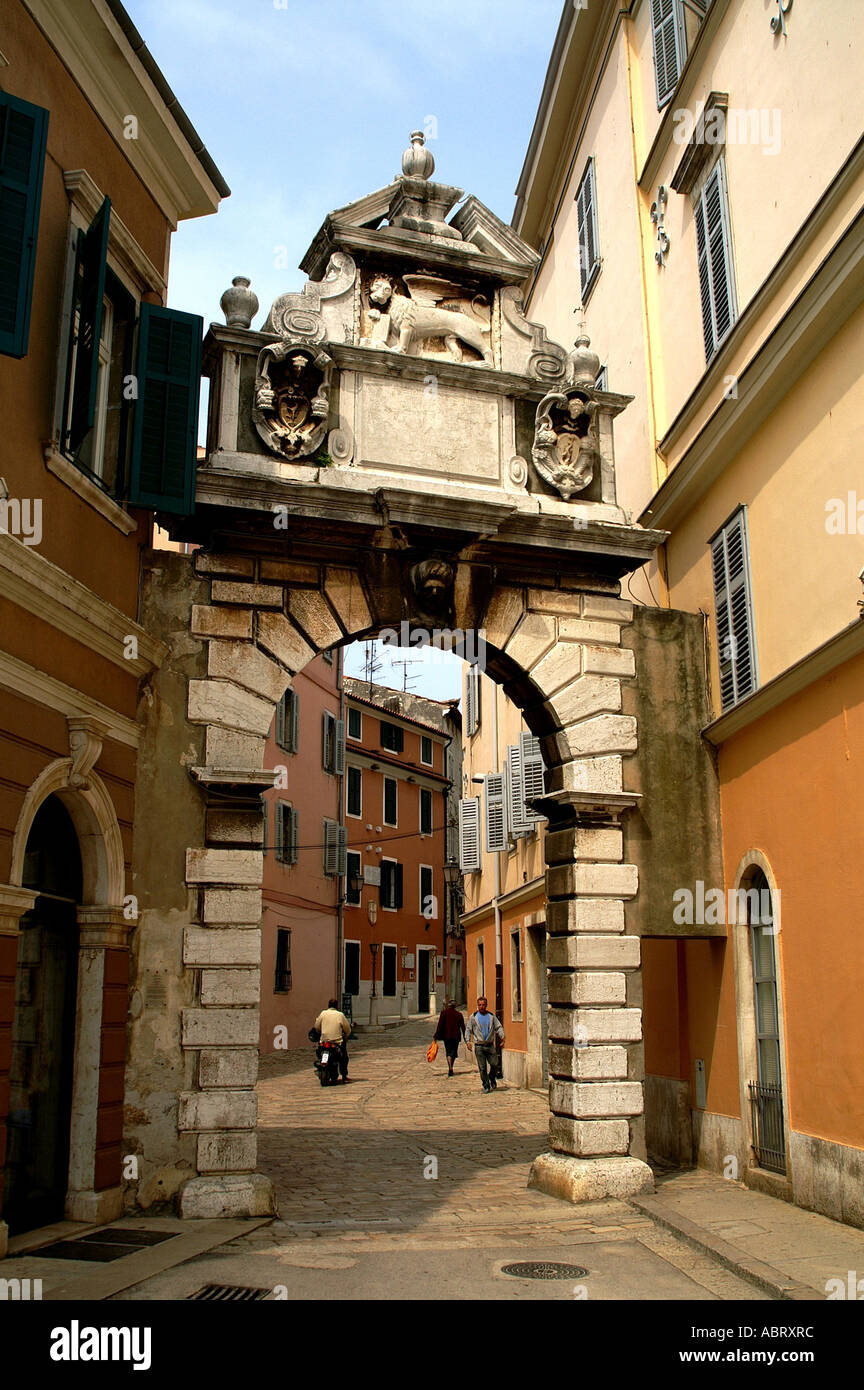 Balbis arch hi-res stock photography and images - Alamy