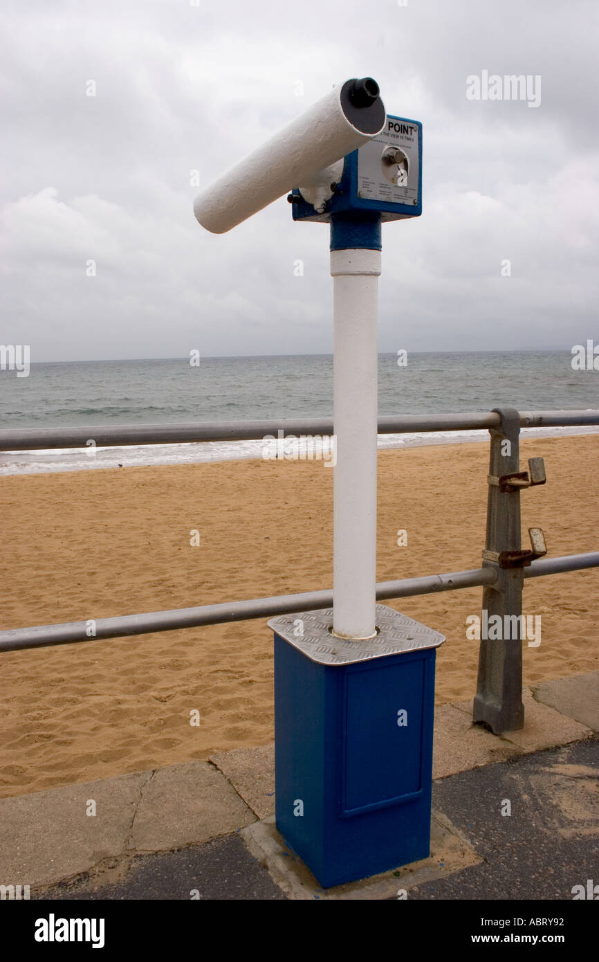 Wet seaside telescope hi-res stock photography and images - Alamy