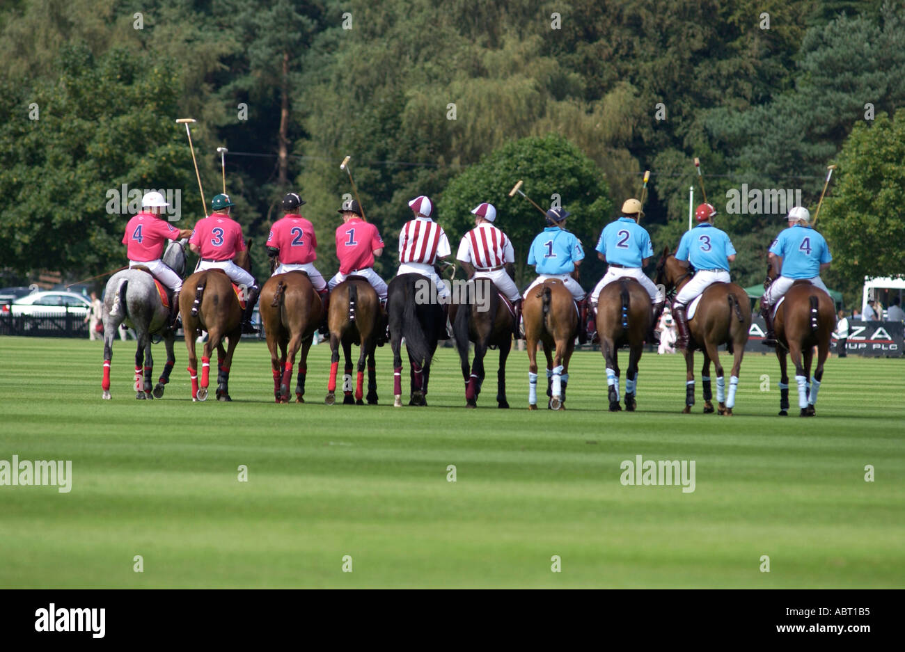 Linning hi-res stock photography and images - Alamy