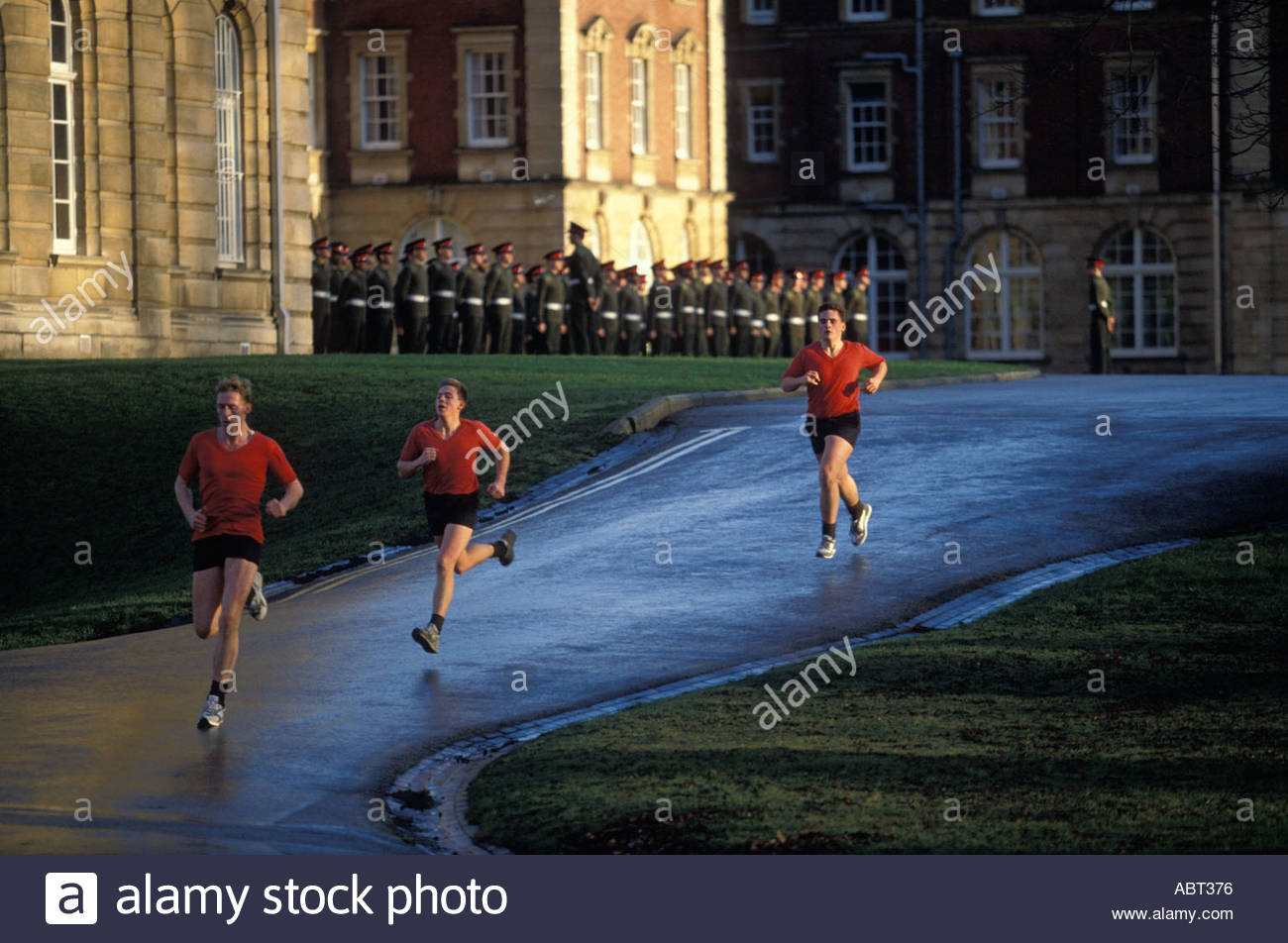 Sandhurst And Exercise Stock Photos & Sandhurst And Exercise Stock ...
