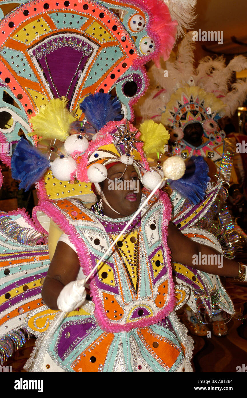 BAHAMAS Junkanoo Celebration Bright Costume Stock Photo - Alamy