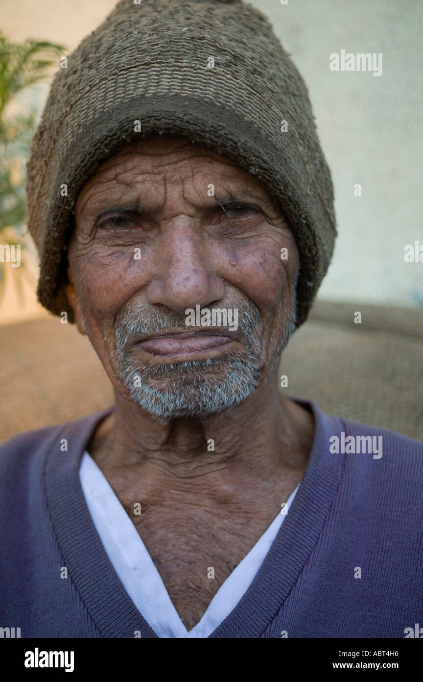 Poona india old city hi-res stock photography and images - Alamy