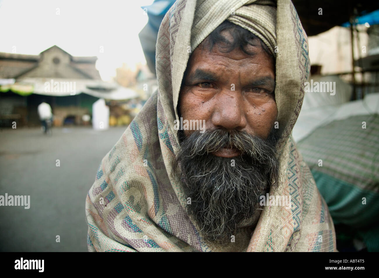 Wandering eyes man hi-res stock photography and images - Alamy