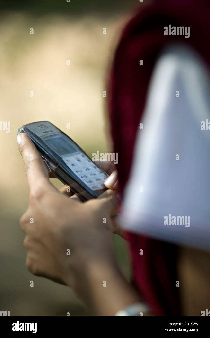 Nokia connecting people hi-res stock photography and images - Alamy