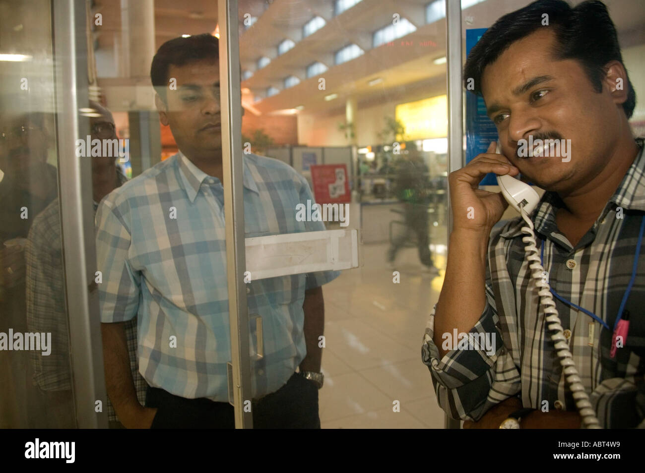 Public access call box hi-res stock photography and images - Alamy