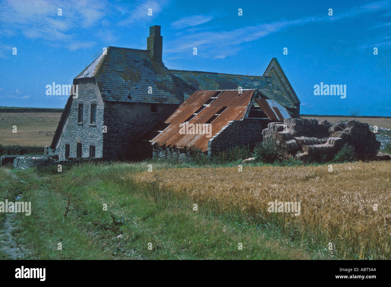 Farming Buildings Old farm in South Devon Stock Photo - Alamy