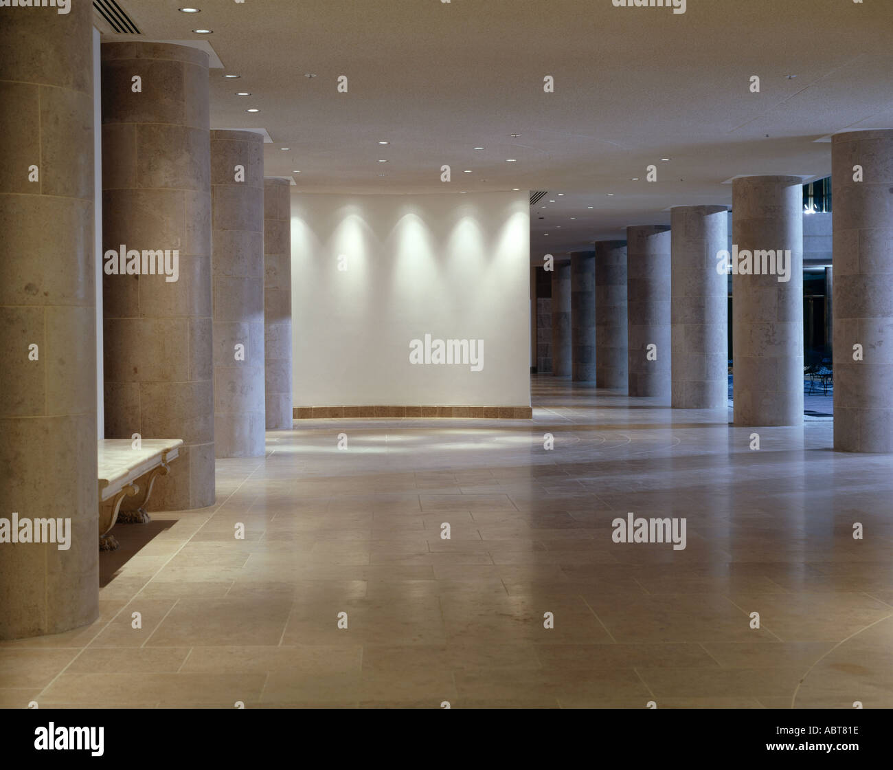 Empty halls hi-res stock photography and images - Alamy