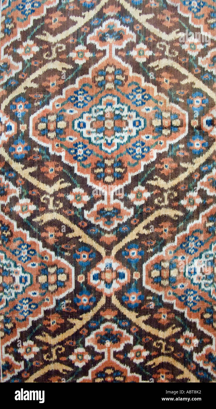Iran textile hi-res stock photography and images - Alamy