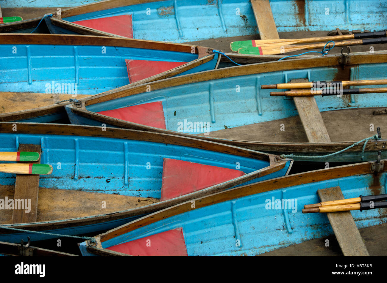 Tightly packed boats hi-res stock photography and images - Alamy