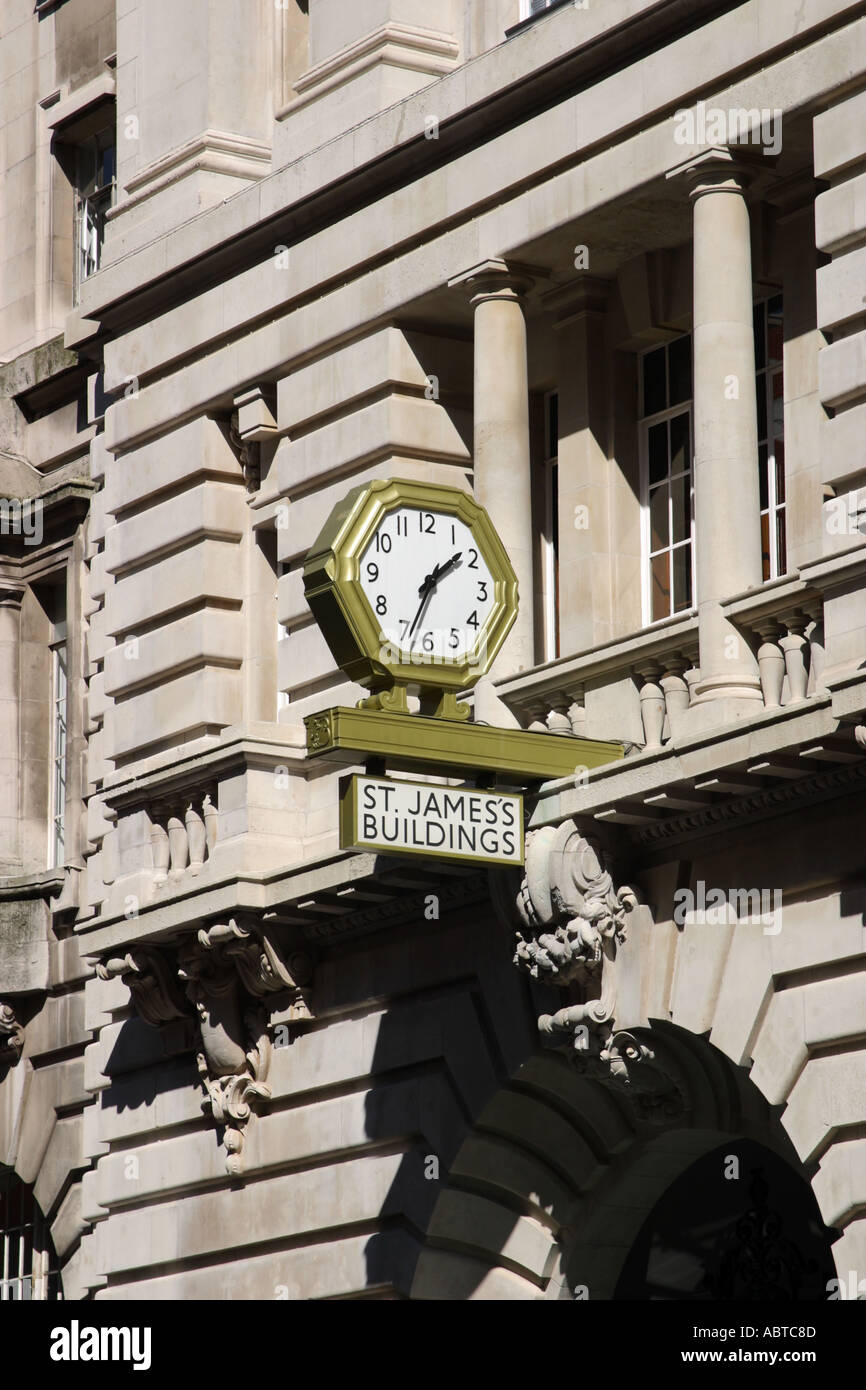 St james building manchester hi-res stock photography and images - Alamy