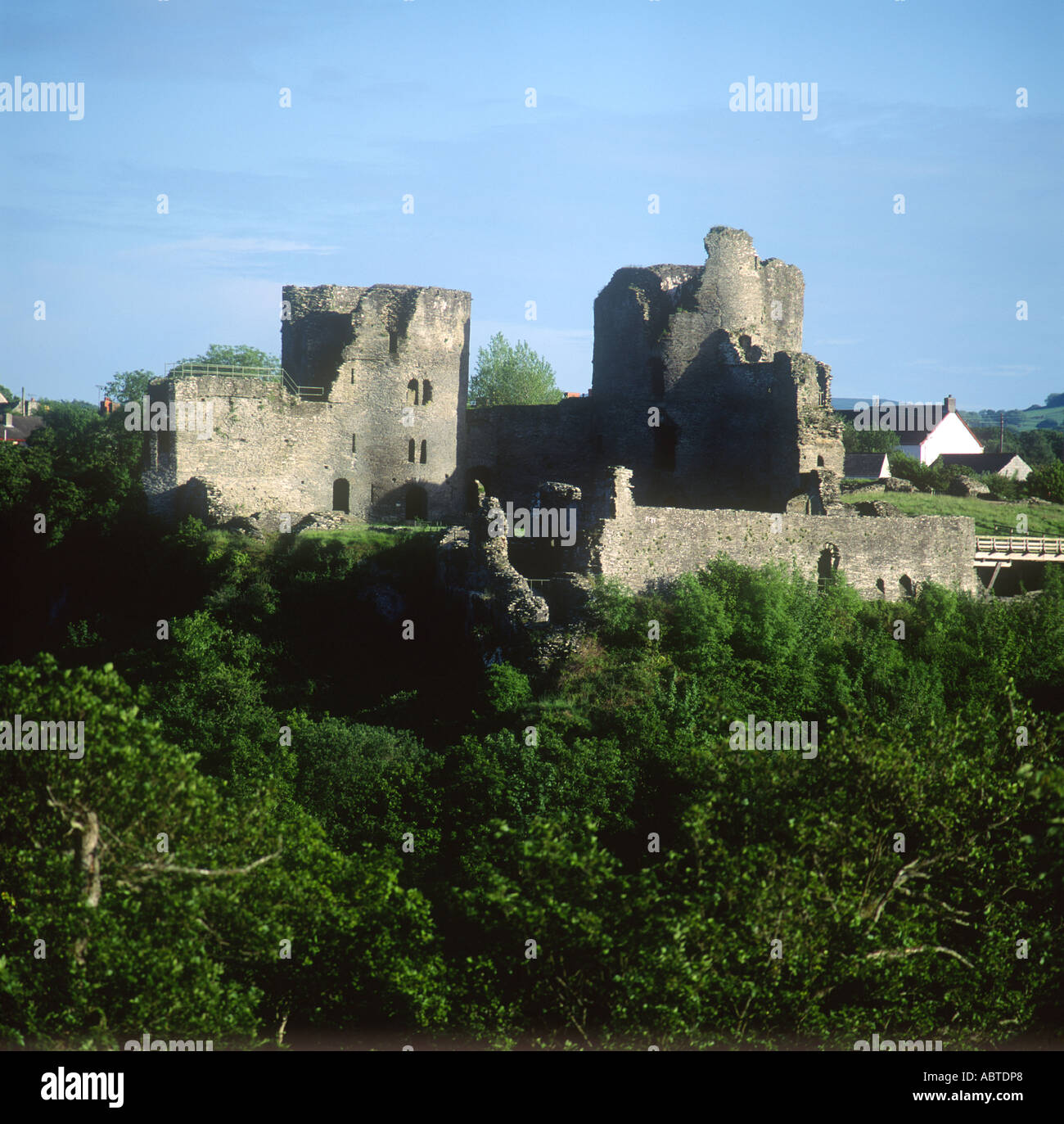 Pembrokeshire wales uk historic ruins ancient hi-res stock photography ...