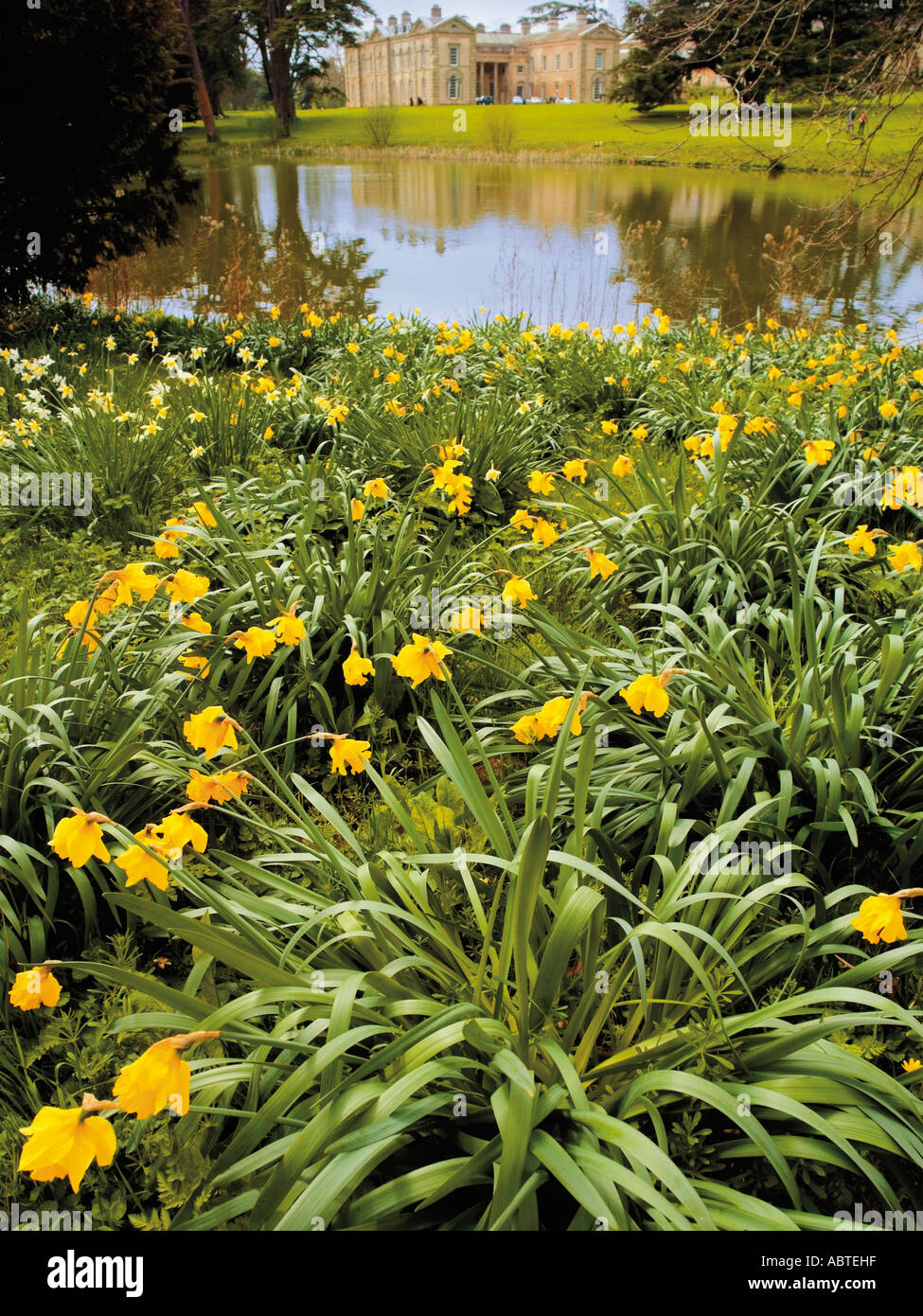 Compton Verney Robert Adam designed Mansion House Warwickshire Midlands ...