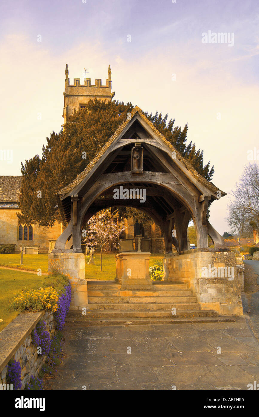 Overbury village hi-res stock photography and images - Alamy