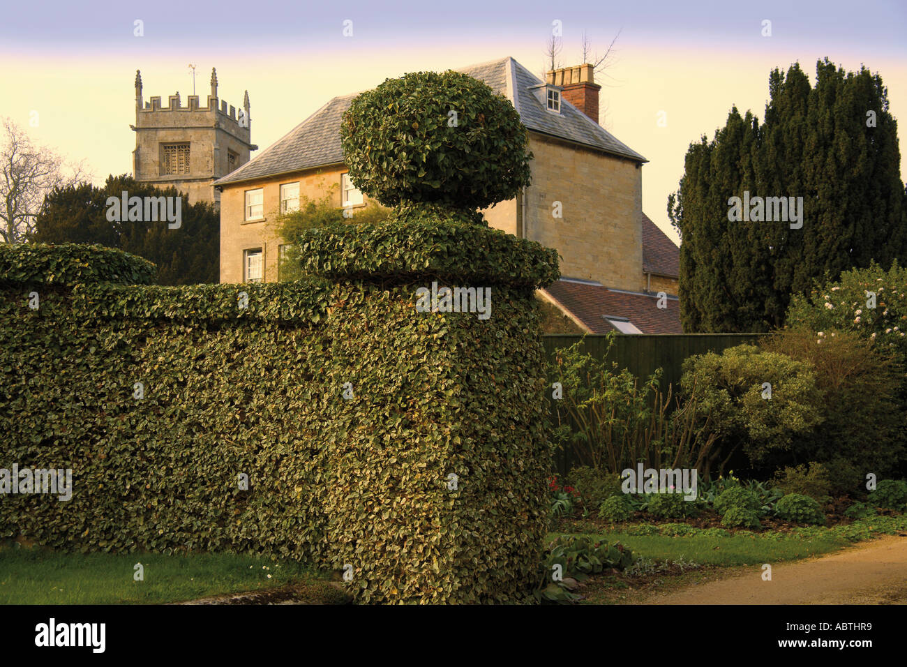 Overbury village hi-res stock photography and images - Alamy