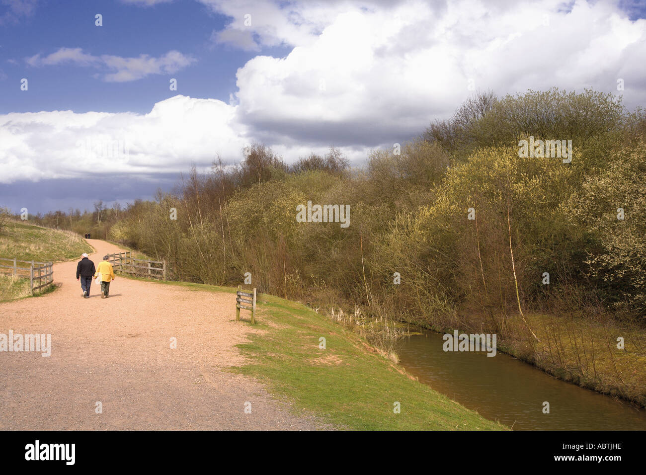 ryton pools country park warwickshire the midlands Stock Photo - Alamy