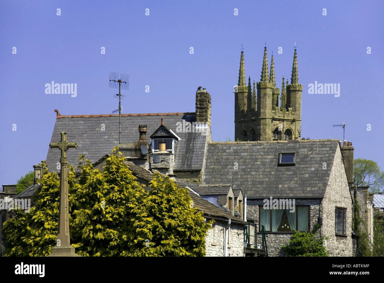 england derbyshire peak district national park Tideswell Village Stock ...