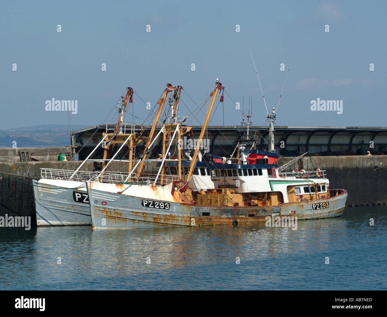 Newlyn fish market hi-res stock photography and images - Alamy