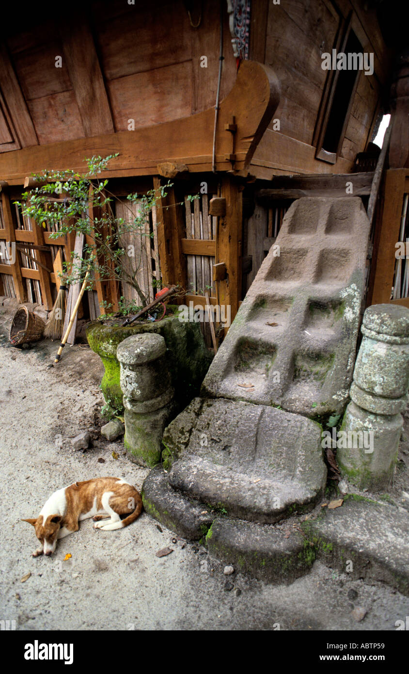 The batak largest indigenous groups indonesia hi-res stock photography ...