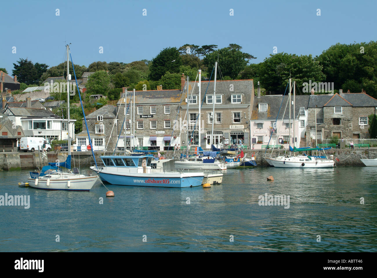 Tourist shop padstow hi-res stock photography and images - Alamy