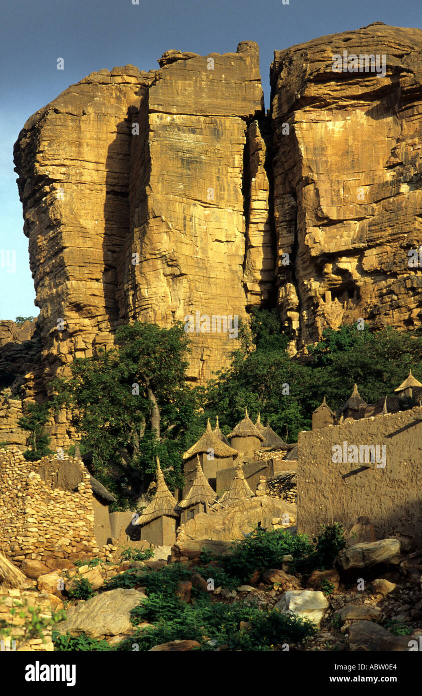 Bandiagara Escarpment Dogon region Mali Stock Photo - Alamy