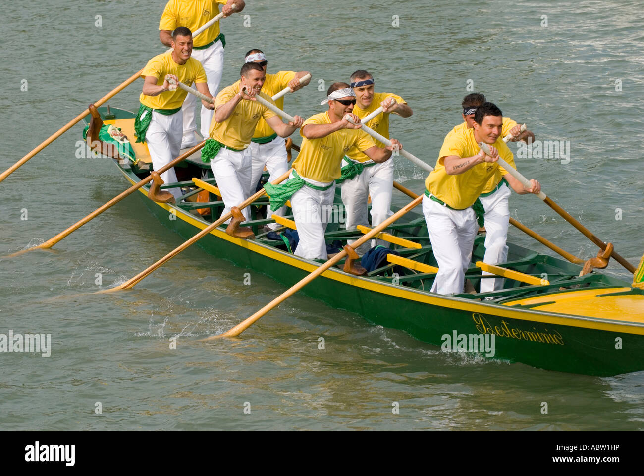 Traditional rowing race in Venice, Italy Stock Photo - Alamy