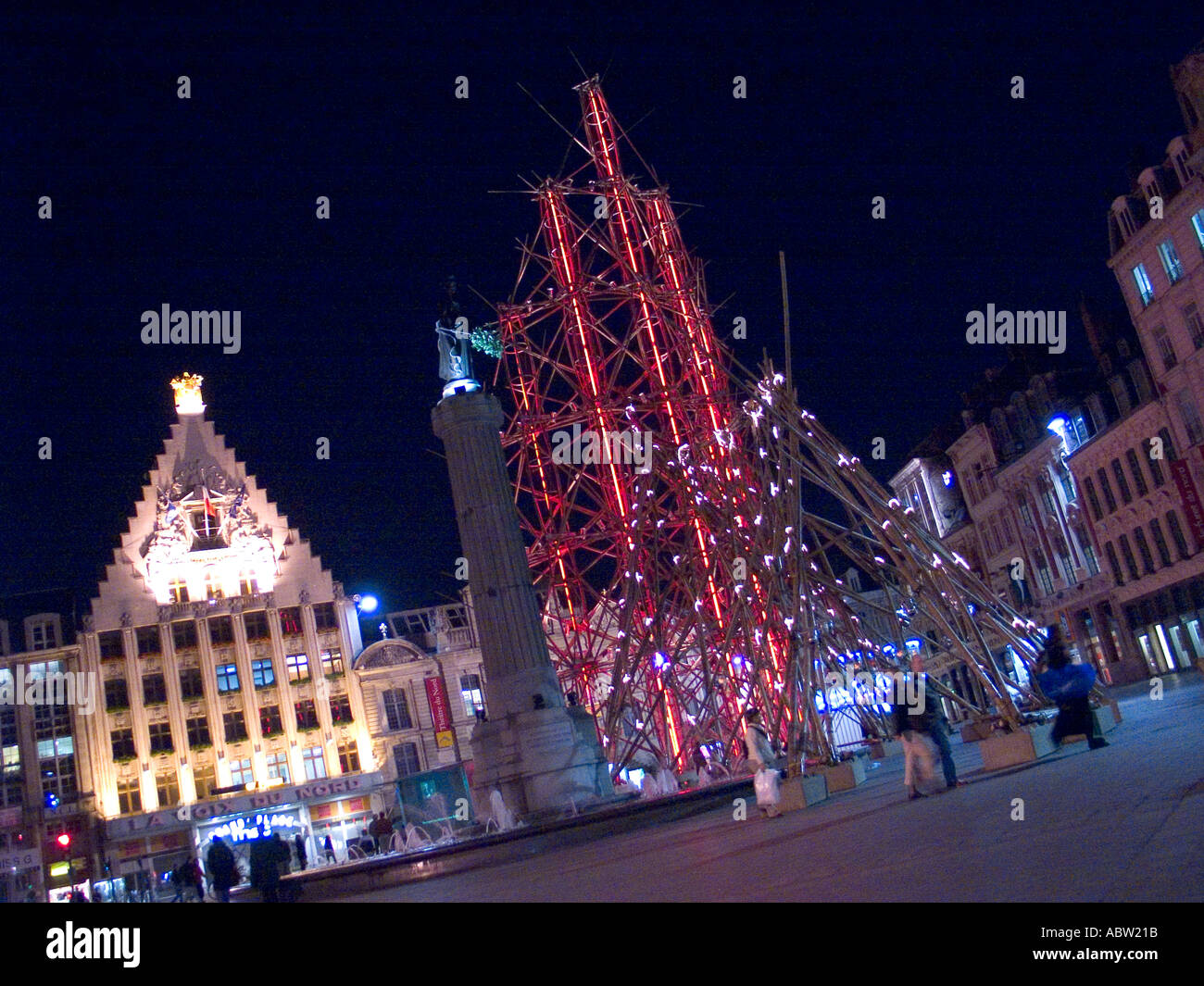Lille night time hi-res stock photography and images - Alamy
