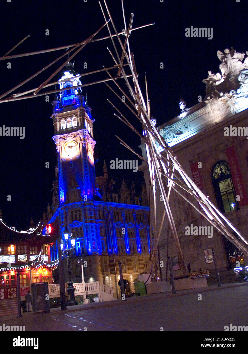 Lille city of culture night time illuminat hi-res stock photography and ...