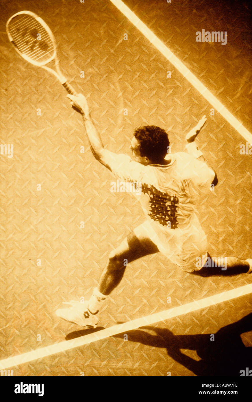 Black tennis raquet hi-res stock photography and images - Alamy