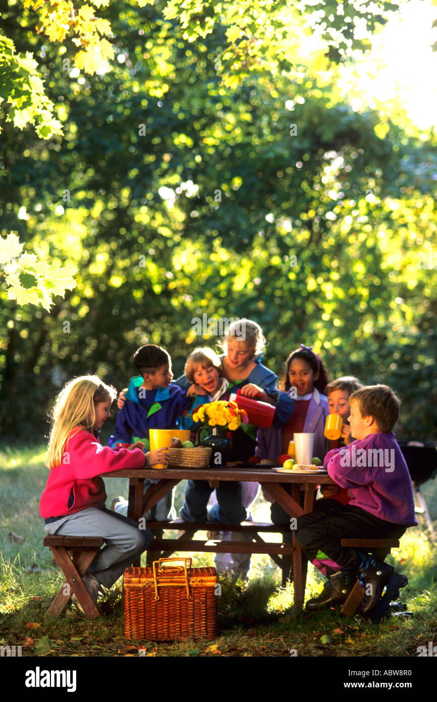 Picnic family outdoor ethnic hi-res stock photography and images - Alamy