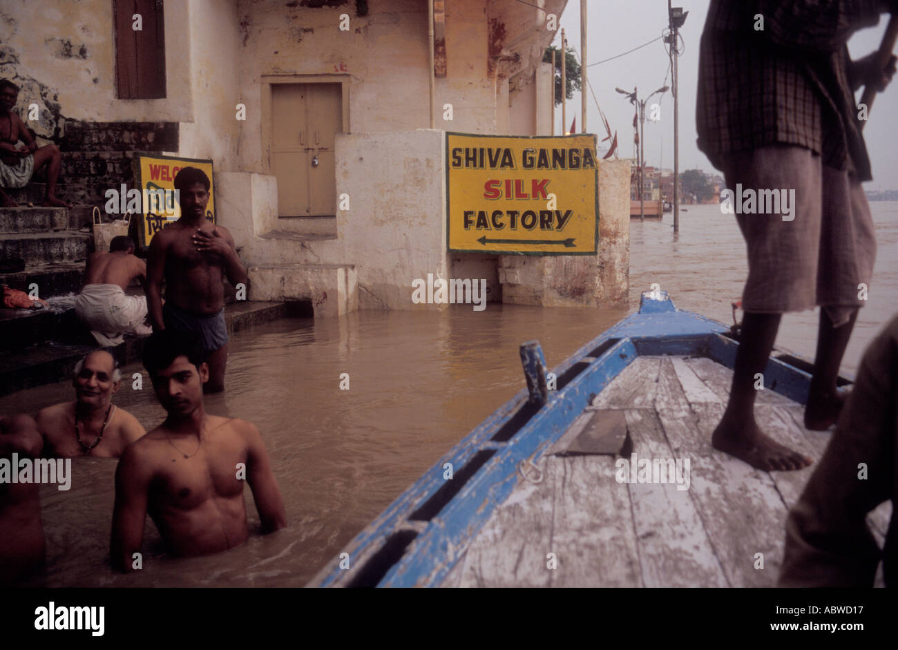 Men bathing in the Ganges River INDIA Stock Photo - Alamy