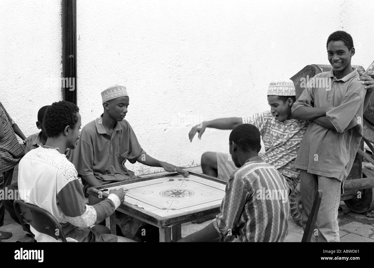 Carum game being played in Zanzibar Tanzania Stock Photo - Alamy