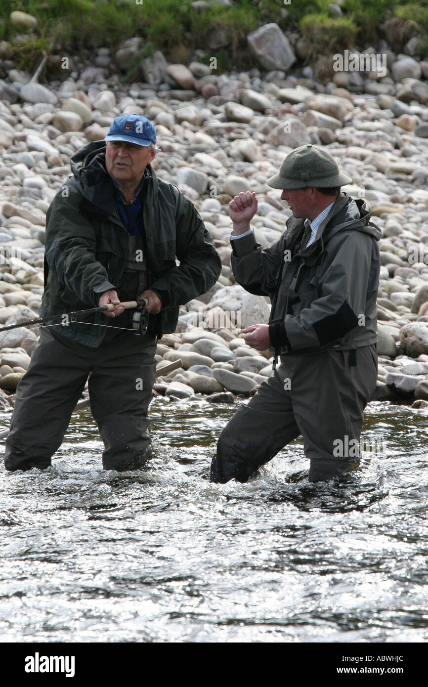 "Scotish Ghillie gives instruction and advice on how to fish the River ...