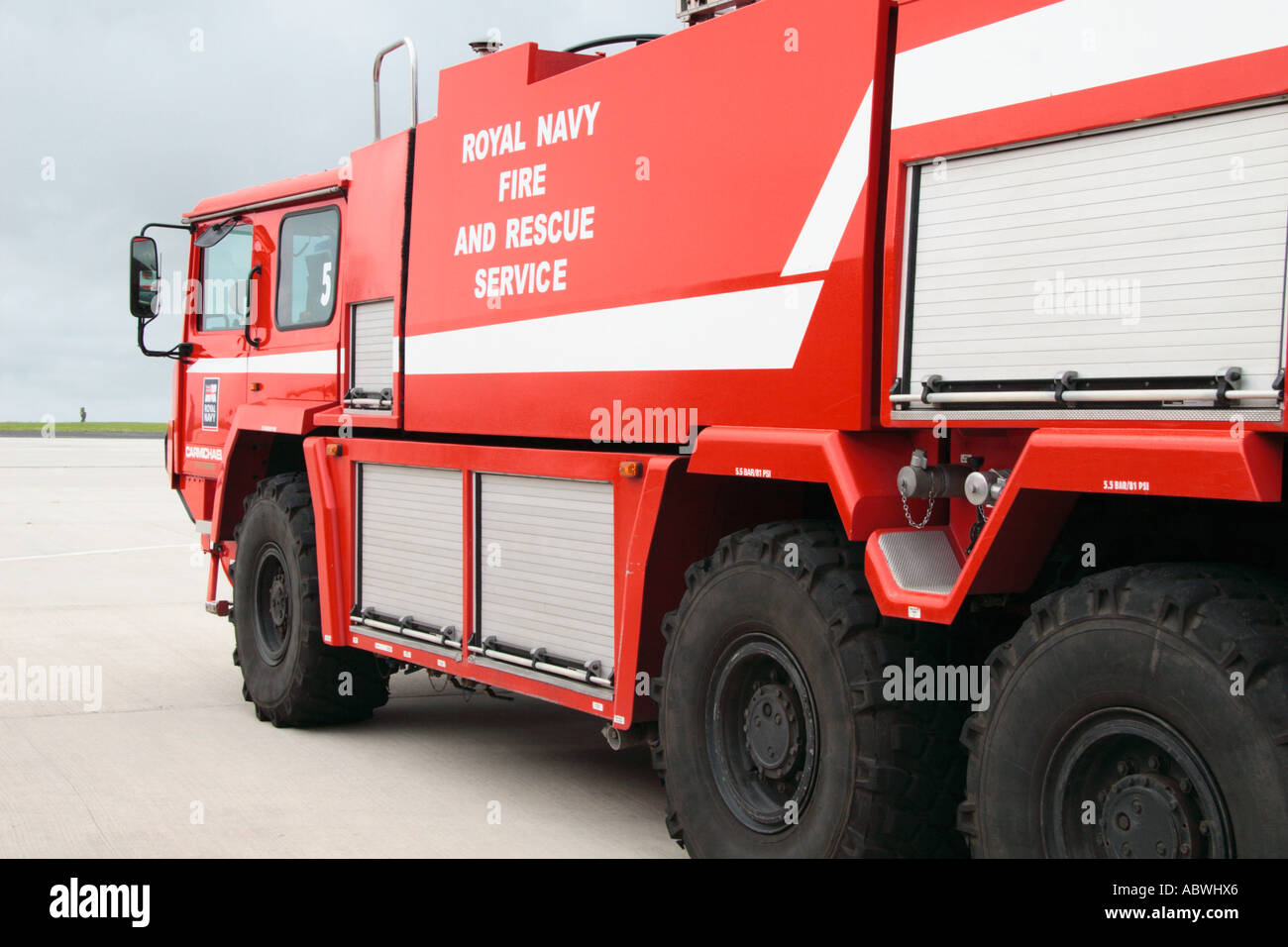 Airfield foam vehicle hi-res stock photography and images - Alamy