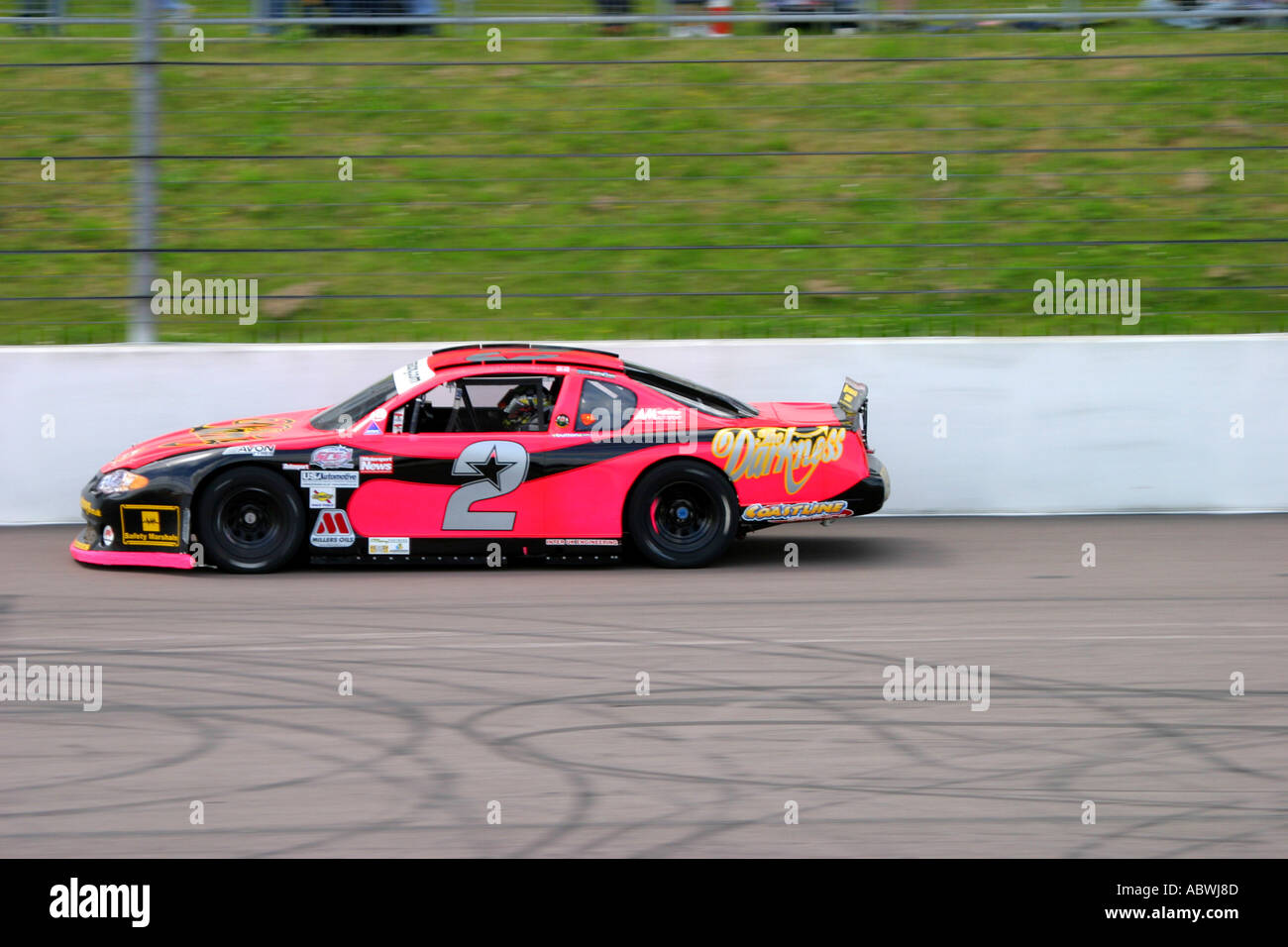 Oval circuit hi-res stock photography and images - Alamy