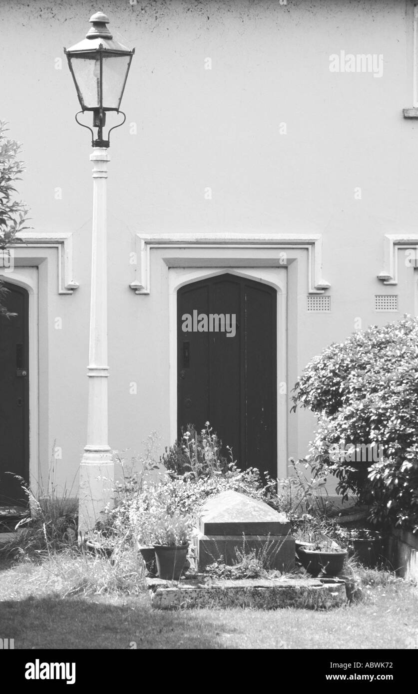 Death outside the door hi-res stock photography and images - Alamy