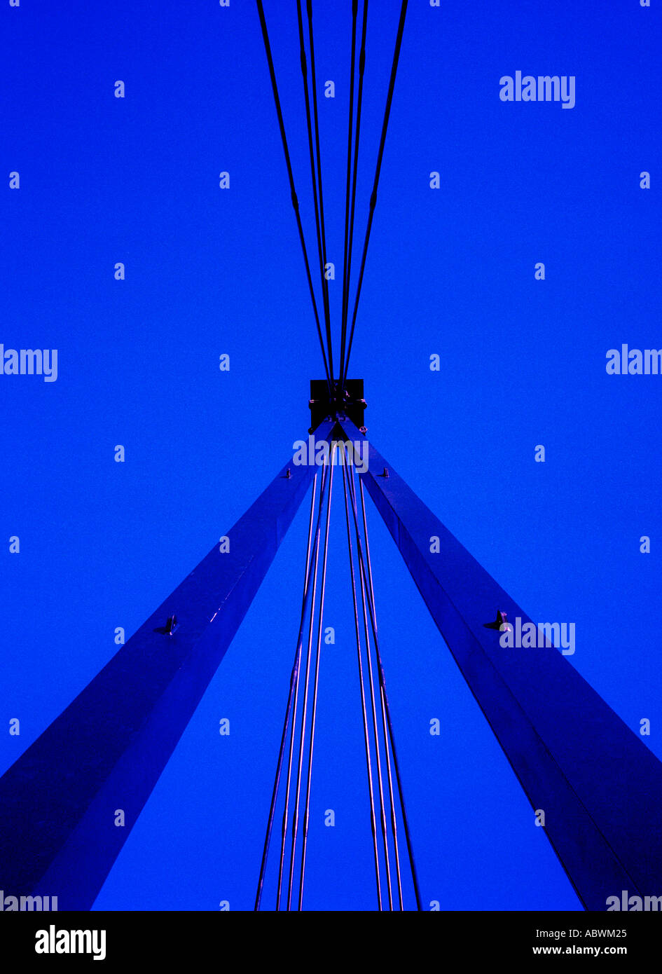 Engineering bridge hi-res stock photography and images - Alamy