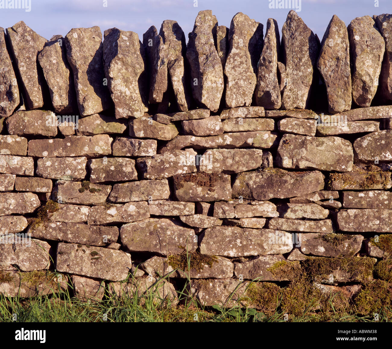 Drystane dyke hi-res stock photography and images - Alamy