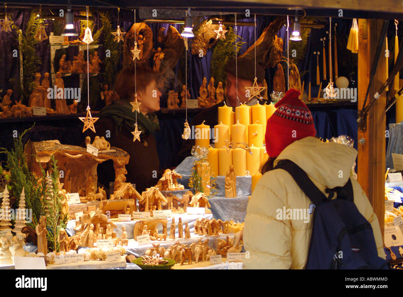 market before christmas Weihnachtsmarkt Stock Photo - Alamy