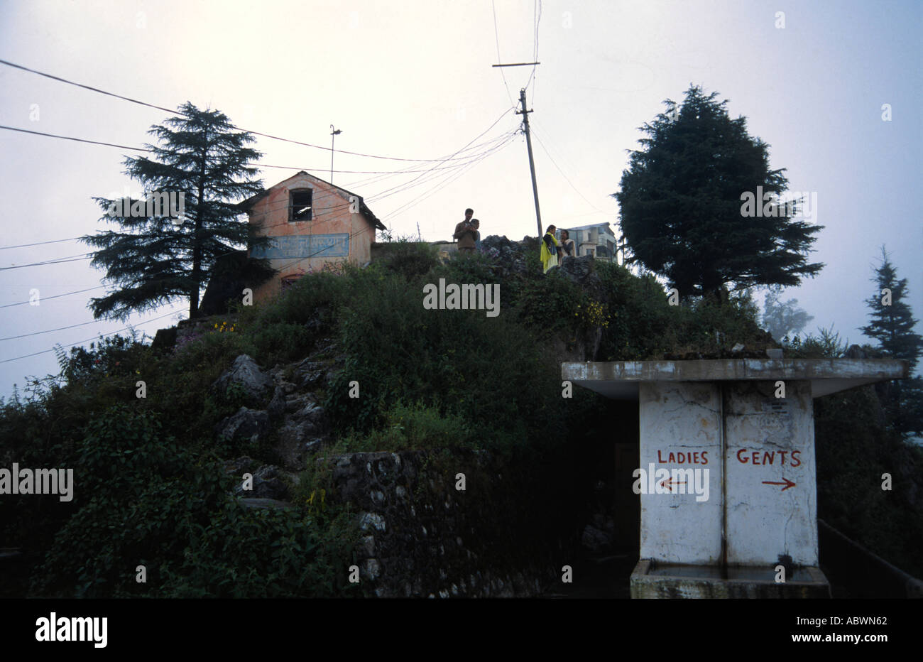 Toilet sign india hi-res stock photography and images - Alamy