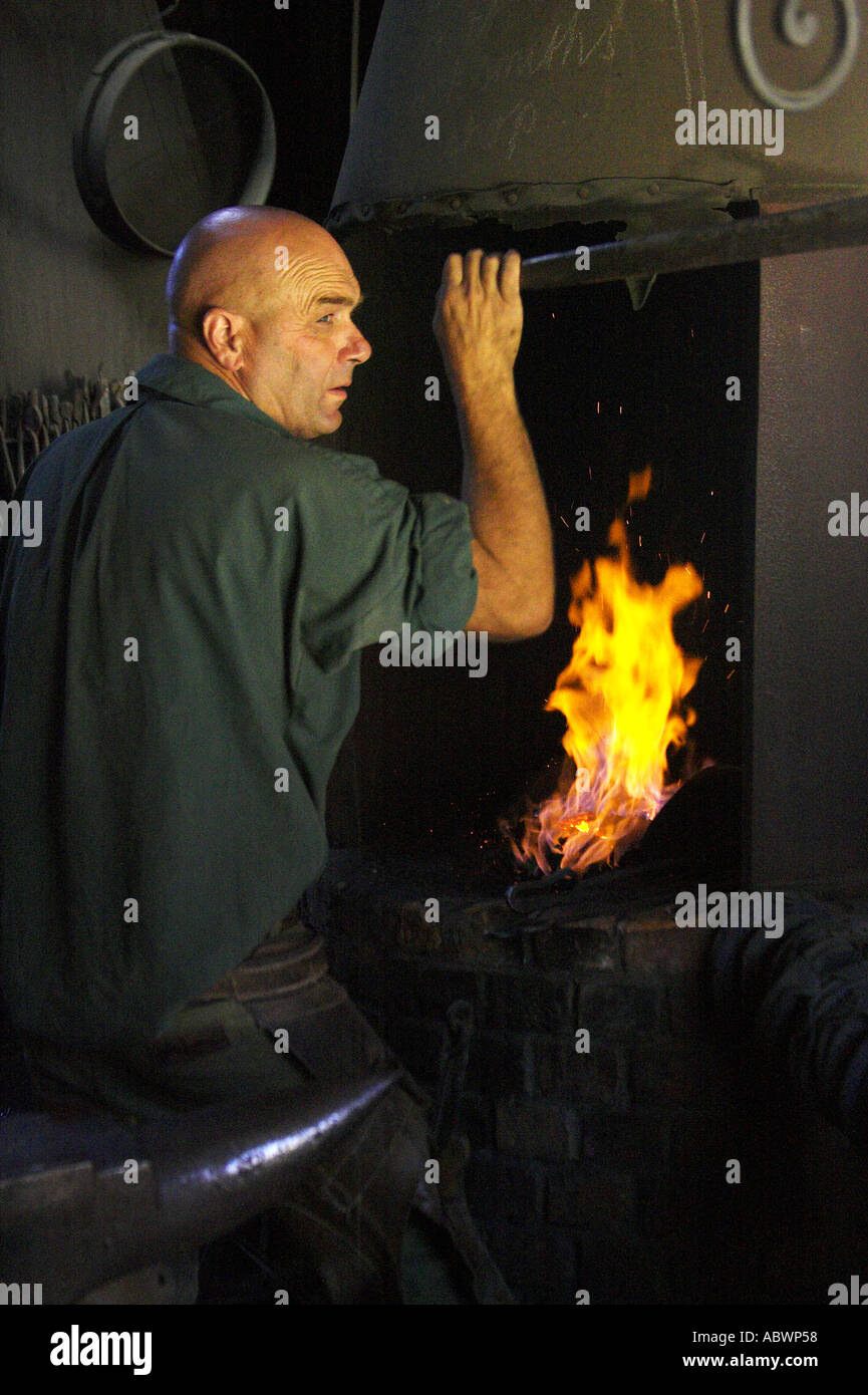 Ironsmiths hi-res stock photography and images - Alamy