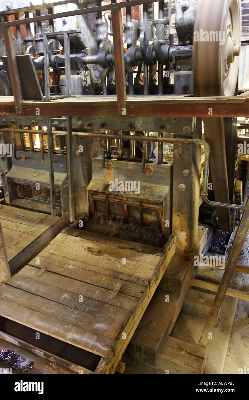 Quartz gold stamper battery hi-res stock photography and images - Alamy