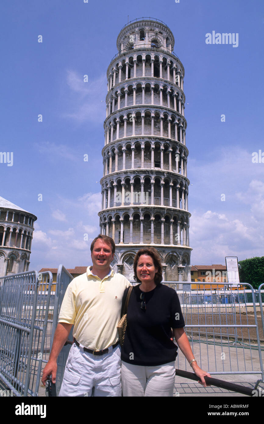Tourists portrait in front of the famous Leaning Tower of Pisa in Pisa ...